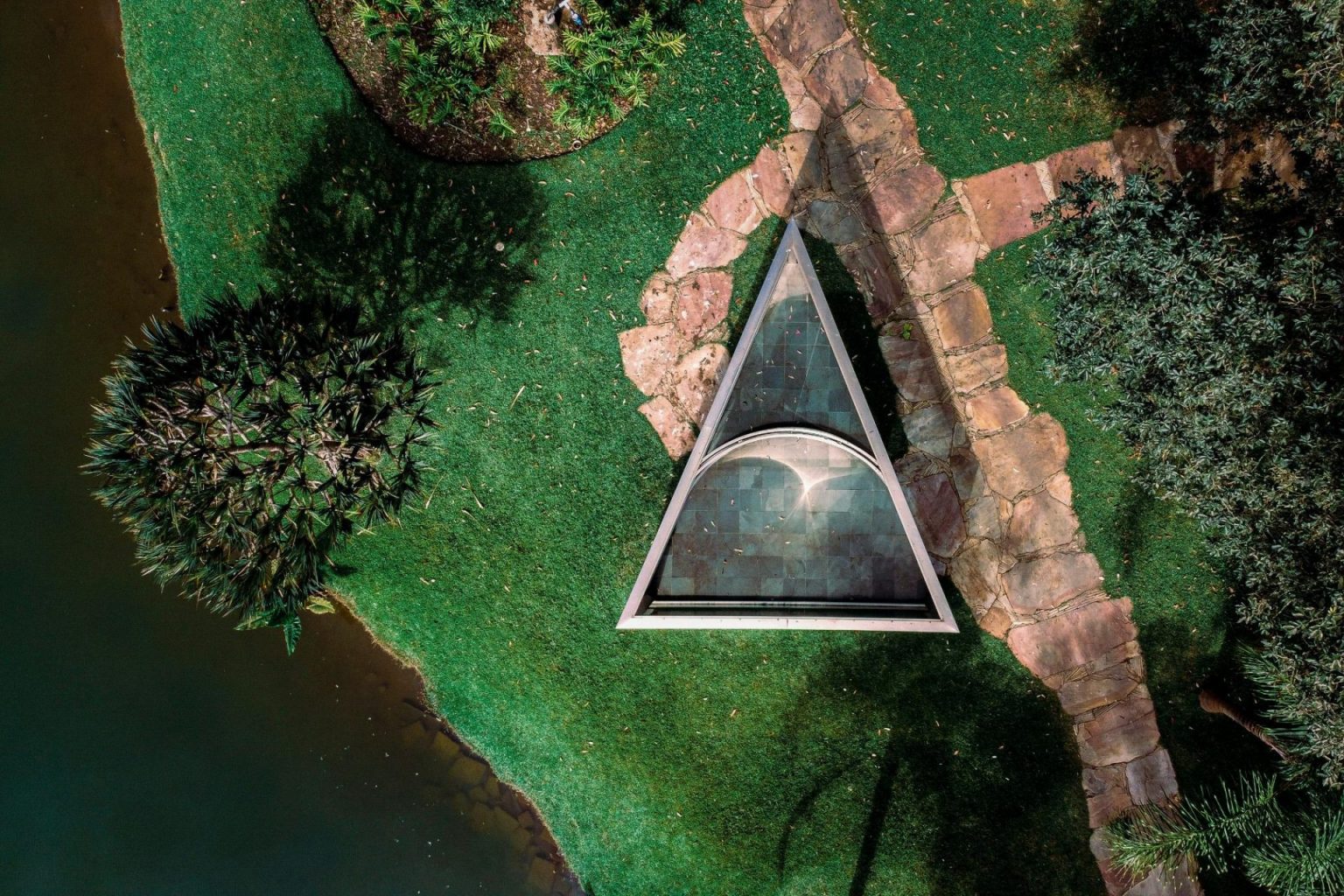 The world’s wildest art gallery - The New World